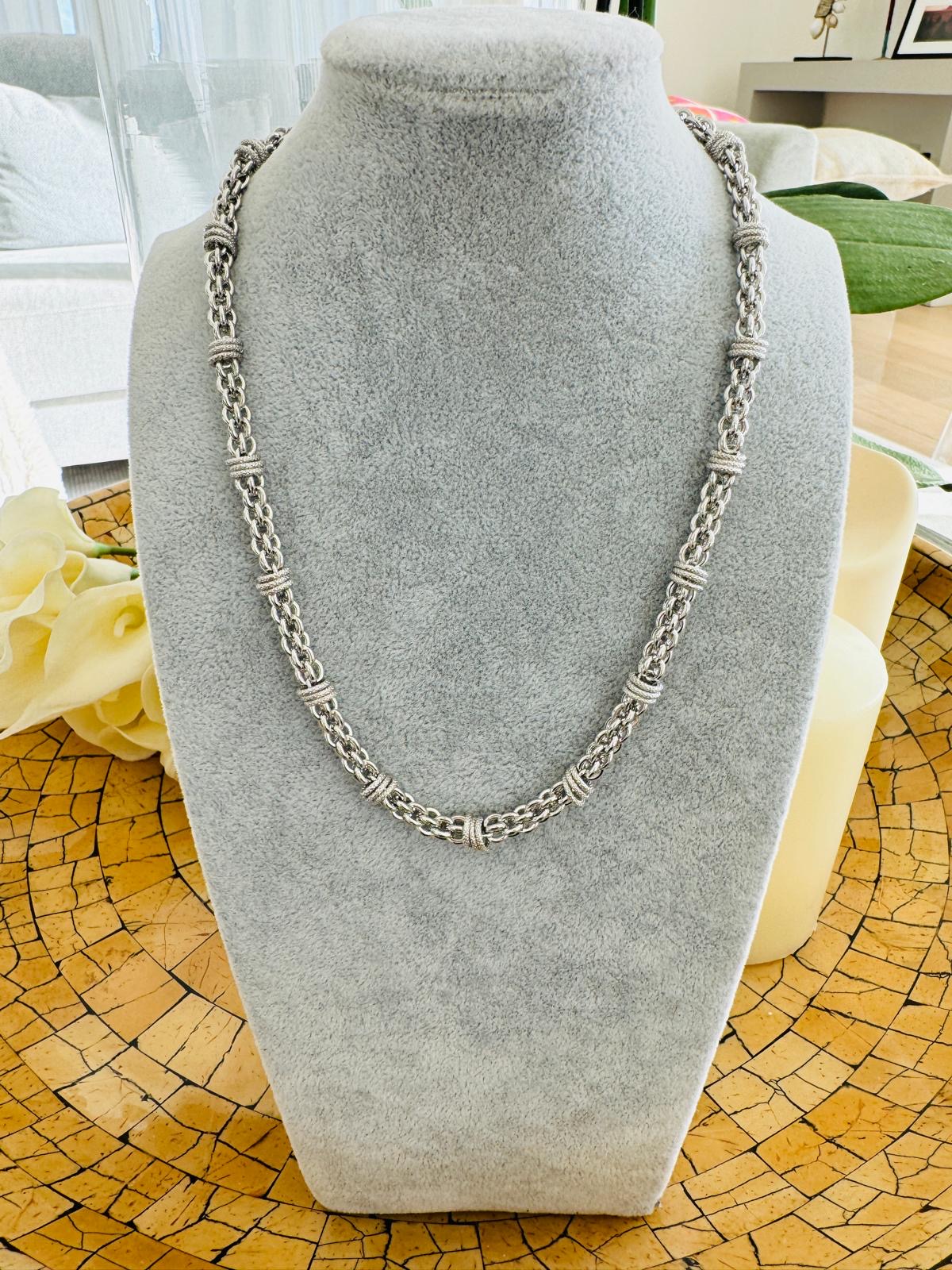 Cestina Status Link Necklace